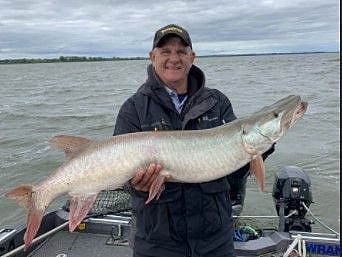 Half-Day Green Bay Musky Fishing Charter | Outguided