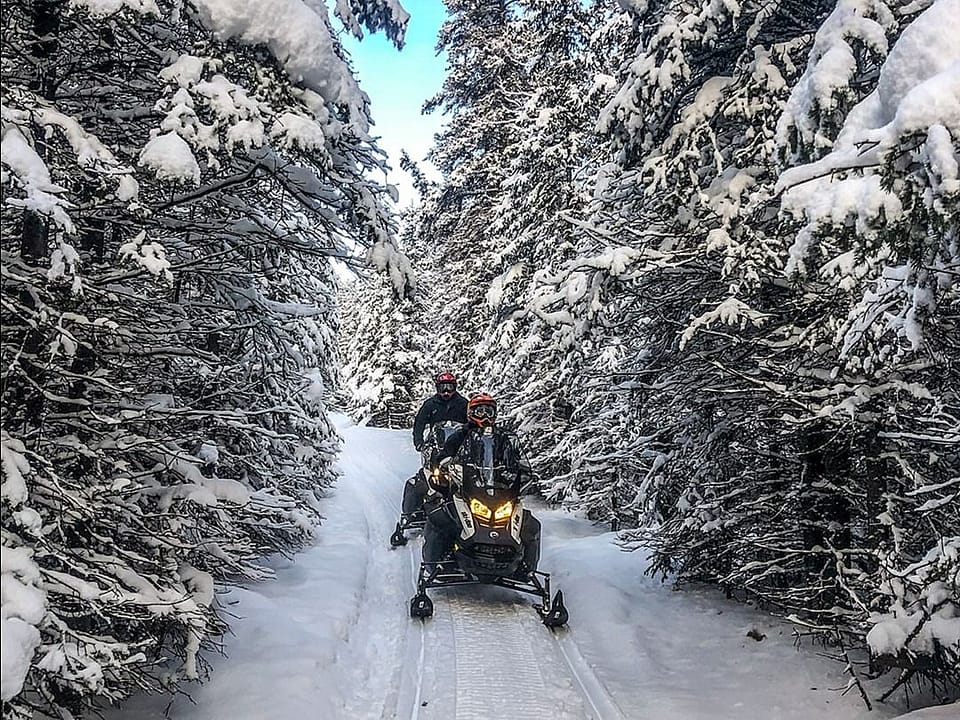Willow Multi-Day Snowmobile Tour | Outguided