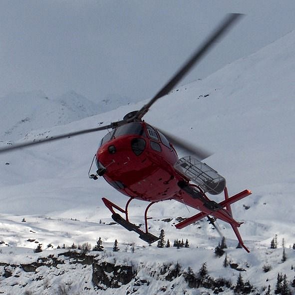 1-Day Alaskan Heli Skiing | Outguided